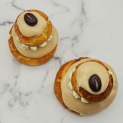 Religieuse au café - la recette de la religieuse au café